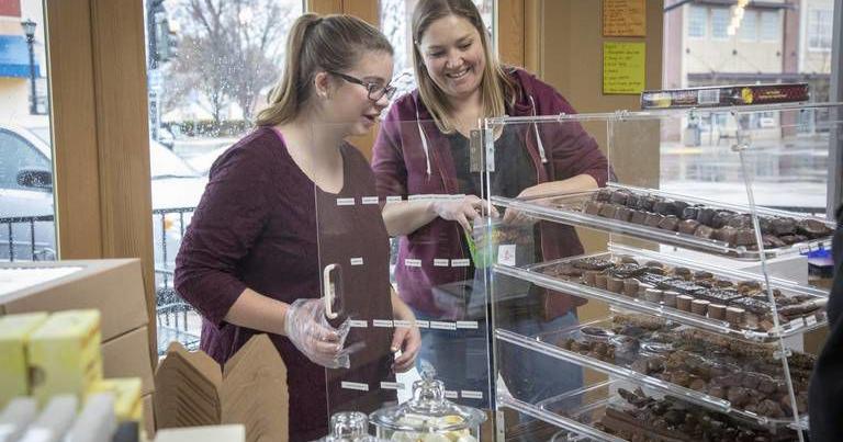 At this new candy shop, 'people with disabilities can do the same jobs ...