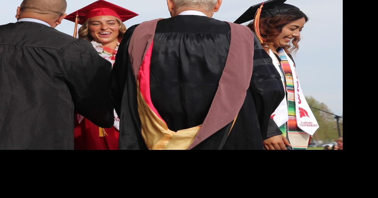 More than 250 Minico High School grads receive diplomas