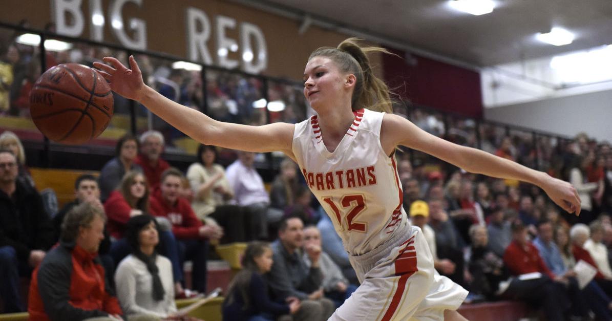 Two Minico basketball standouts sign to hoop at next level