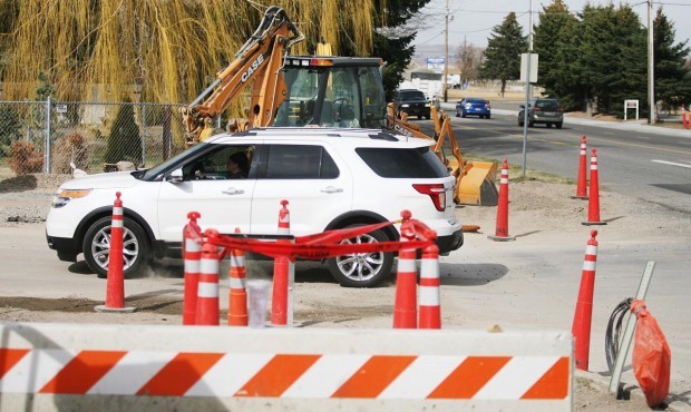 Twin Falls Roadwork Heads East