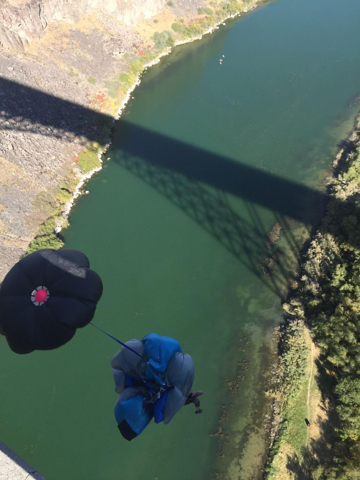 base jumping twin falls