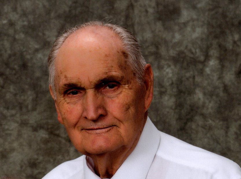 Dean Simmons to celebrate 90th birthday