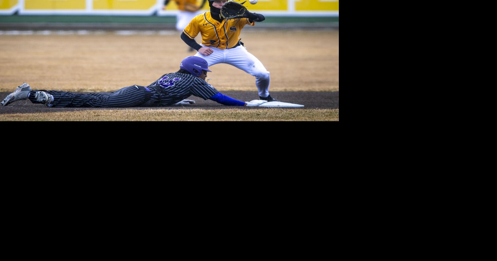 CSI baseball sweeps Weber State club team to start busy week