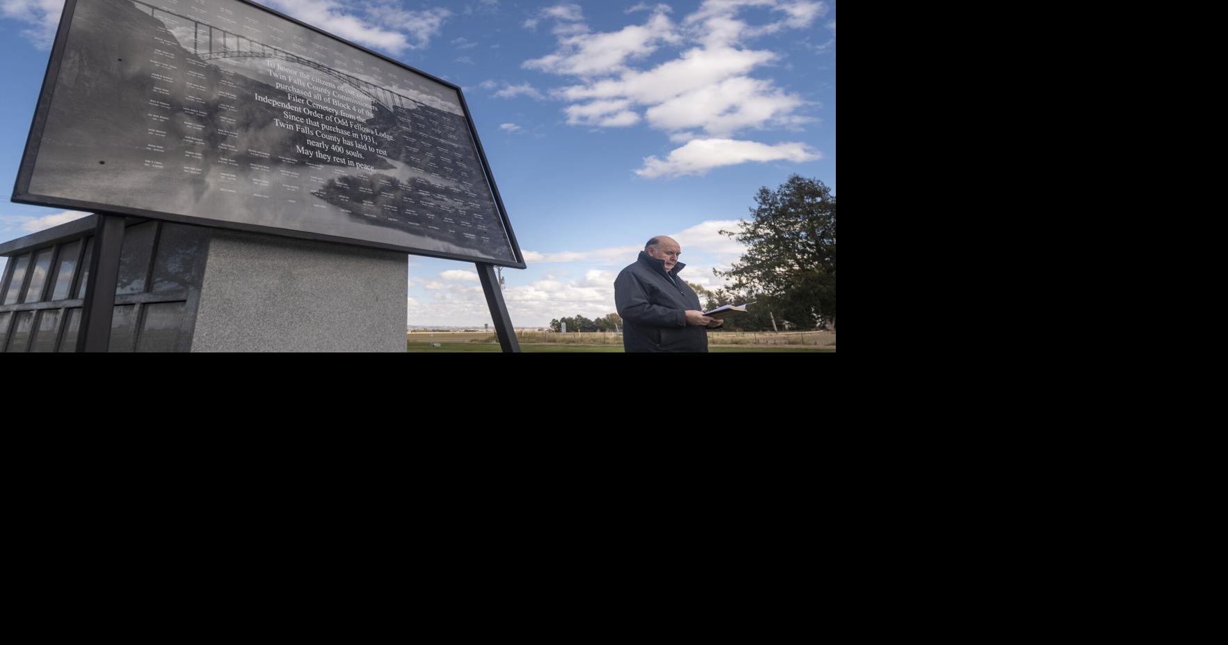 Urn dedication for the indigent at Filer Cemetery