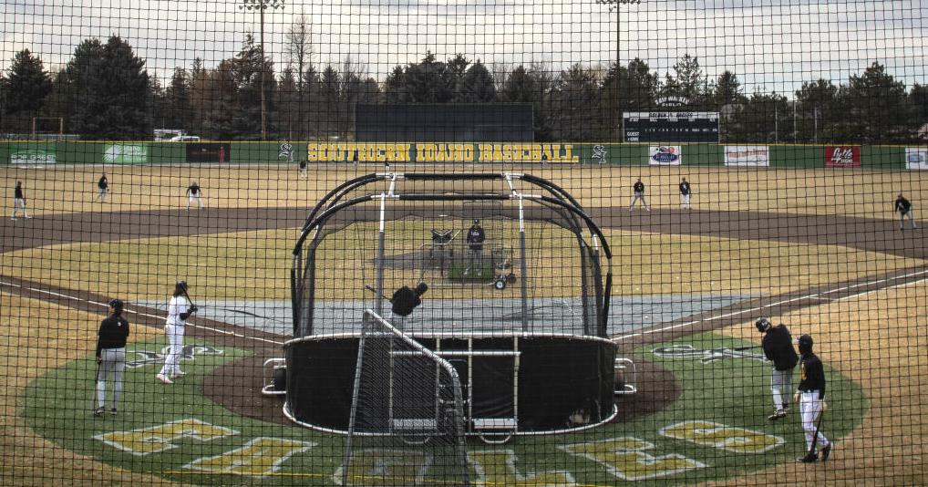 'I love winning baseball games': CSI looks to freshmen to lead the way ...