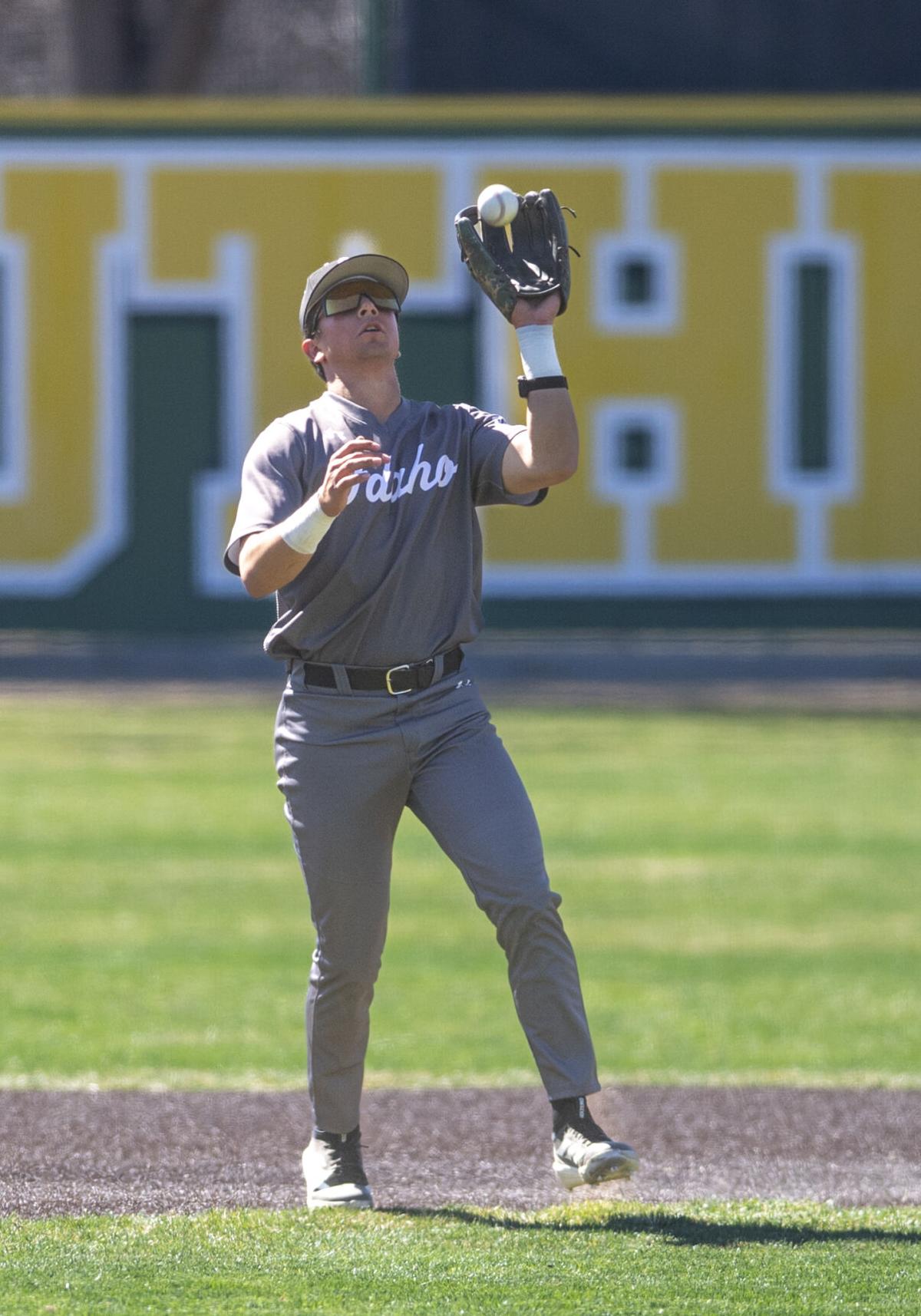 CSI maintains position in baseball and softball after road series this ...