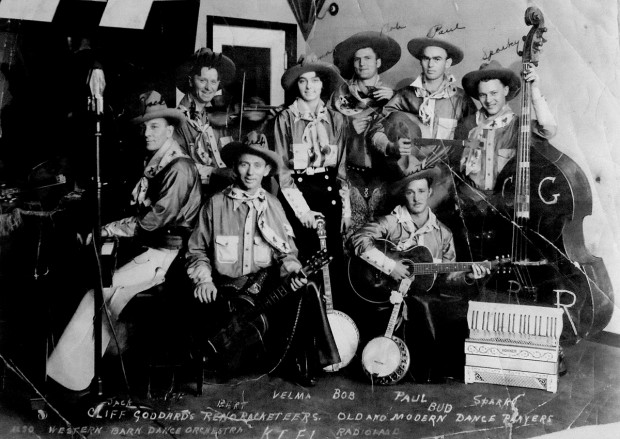 From Big Band to Big Fights, Radio Rondevoo Still Entertains Downtown