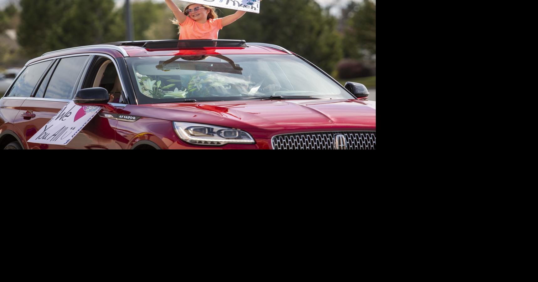 PHOTOS: Lighthouse teachers hold parade for students