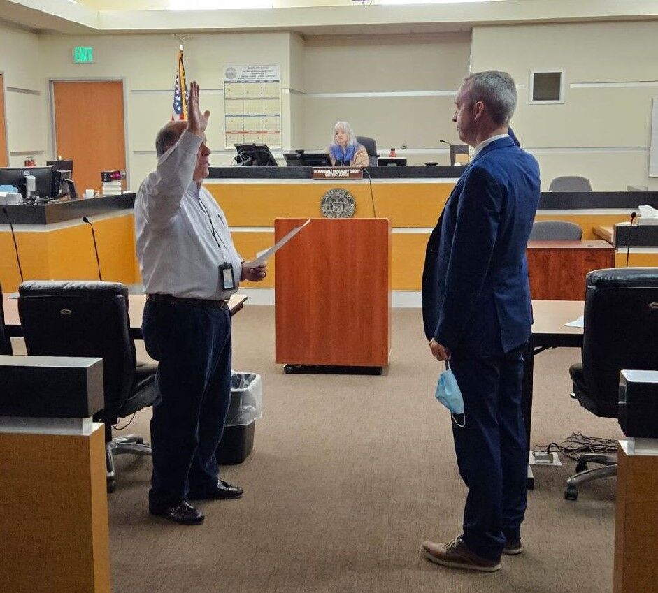 Jerome County Prosecutor Sam Beus sworn in