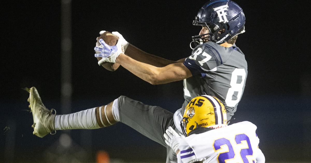Twin Falls Football Rolls To State Quarterfinals twin-falls-football-rolls-to-state-quarterfinals