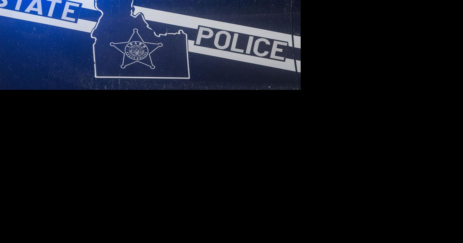 Semi crash closes I-84 lanes near Bliss