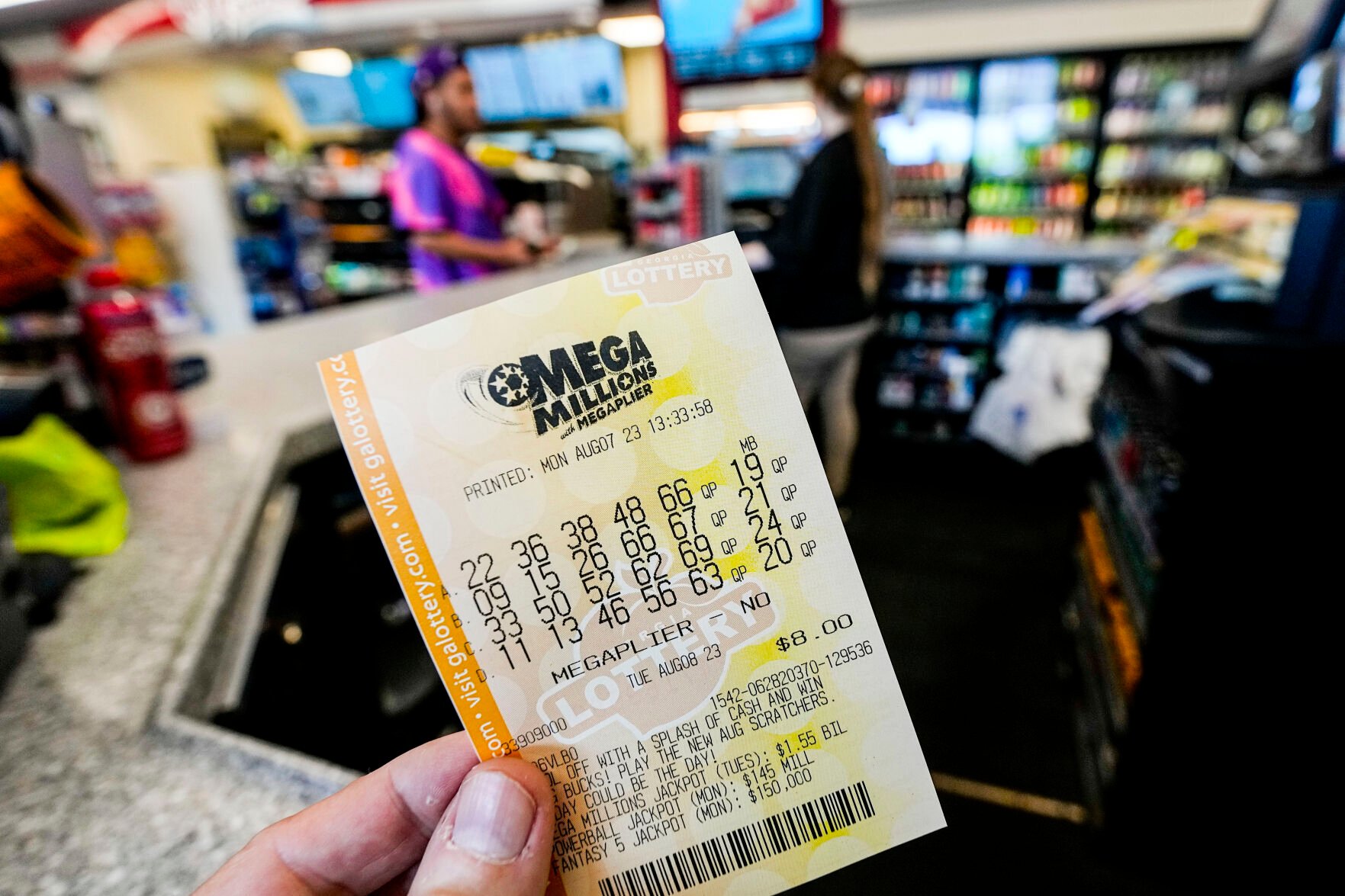 No Powerball winner Monday as prize reaches $1.7 billion