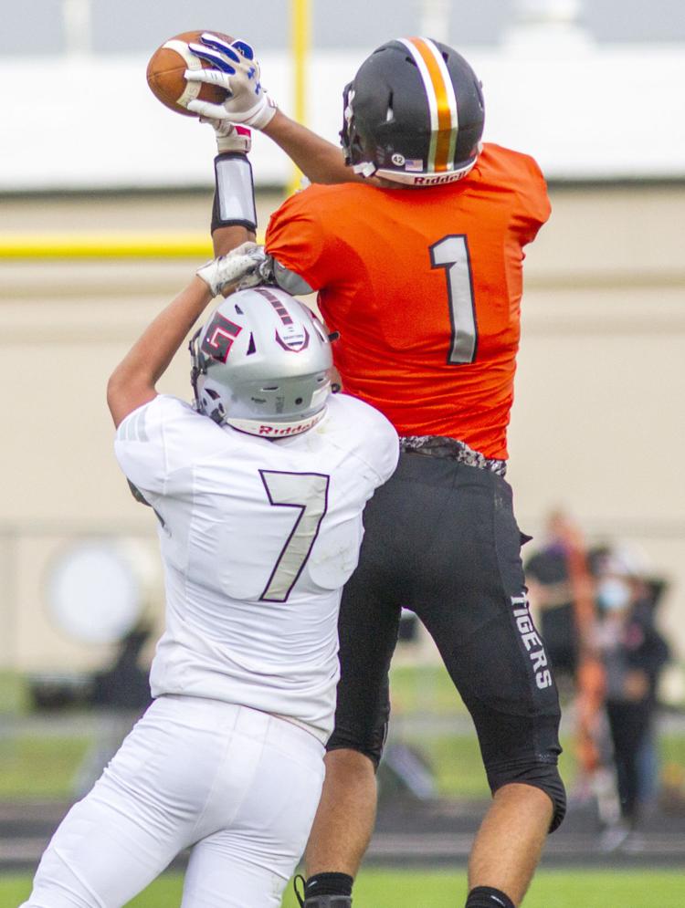 PHOTOS: Jerome Tigers take on Gooding Senators