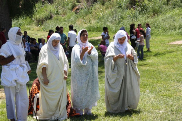 Preserving Mandaean Culture One Child at a Time