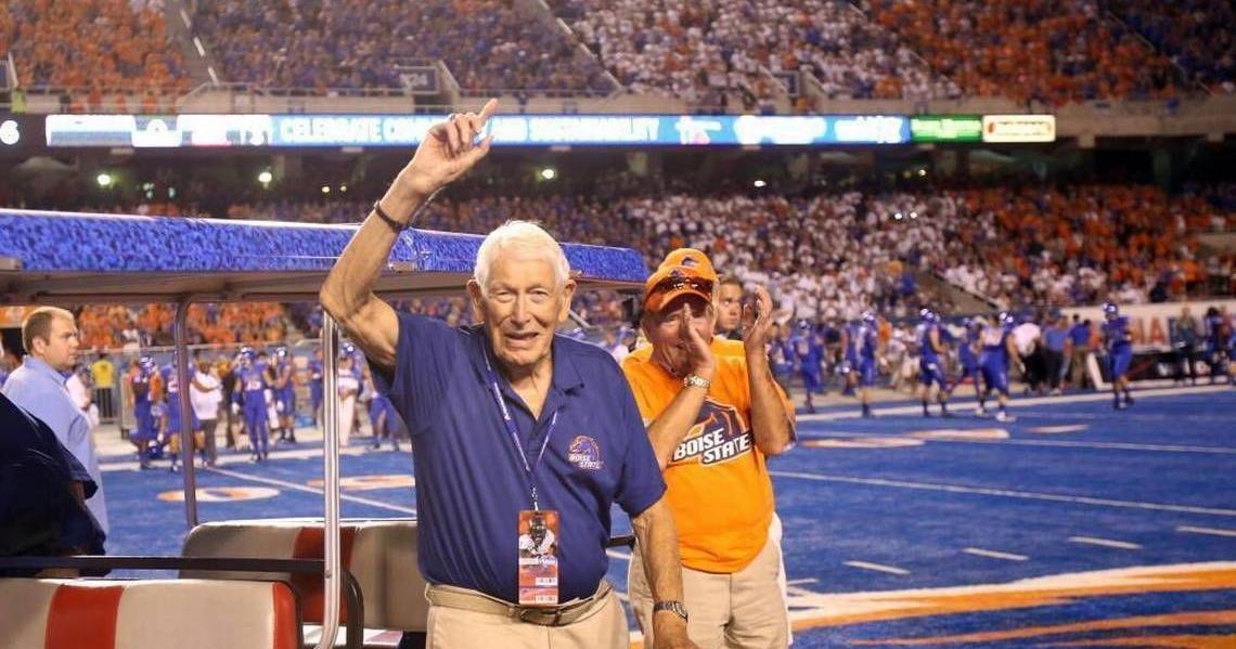 Lyle Smith, legendary Boise State coach, dies at 101; ‘What an ...
