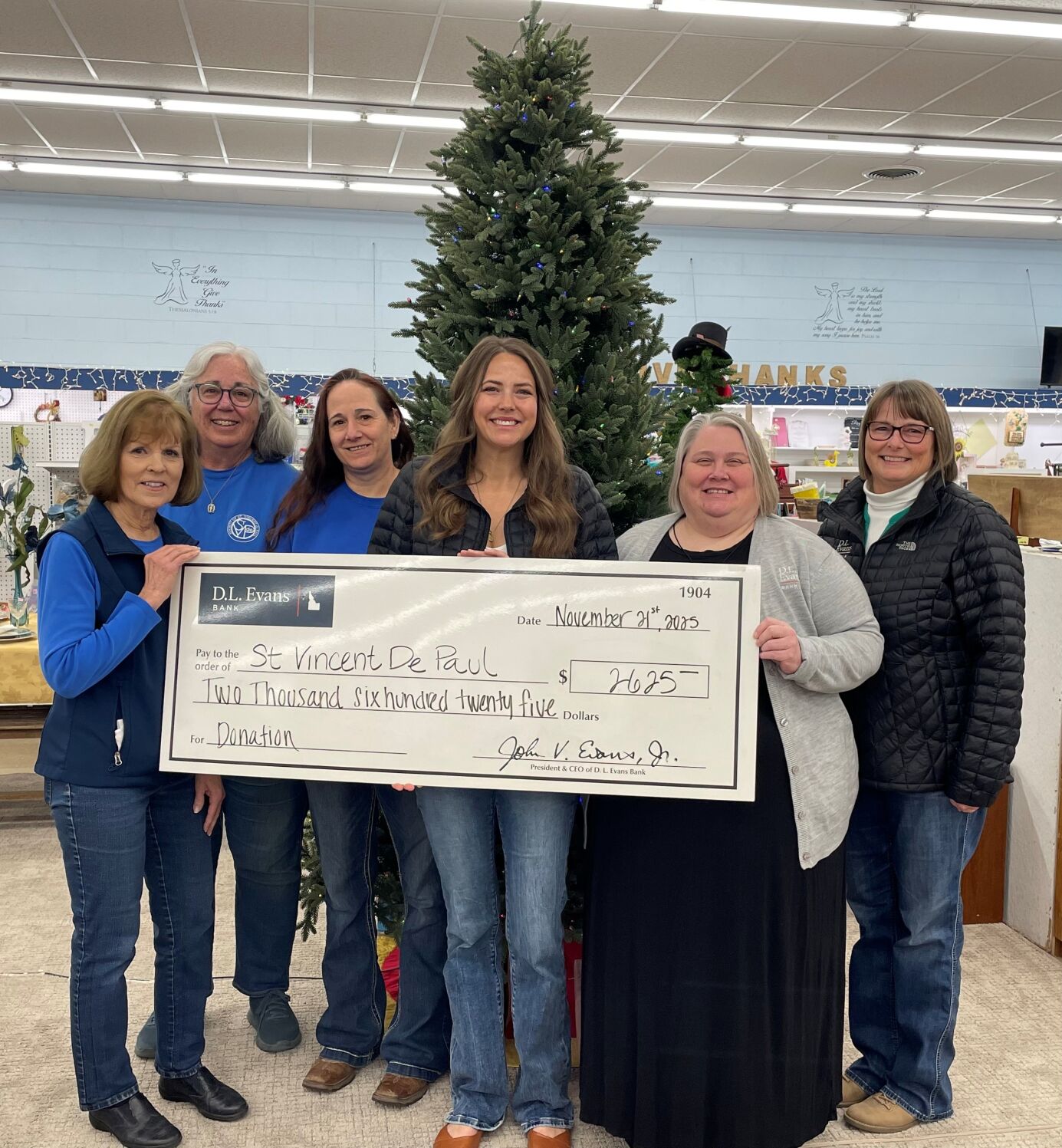 D.L. Evans Bank donates to St. Vincent De Paul
