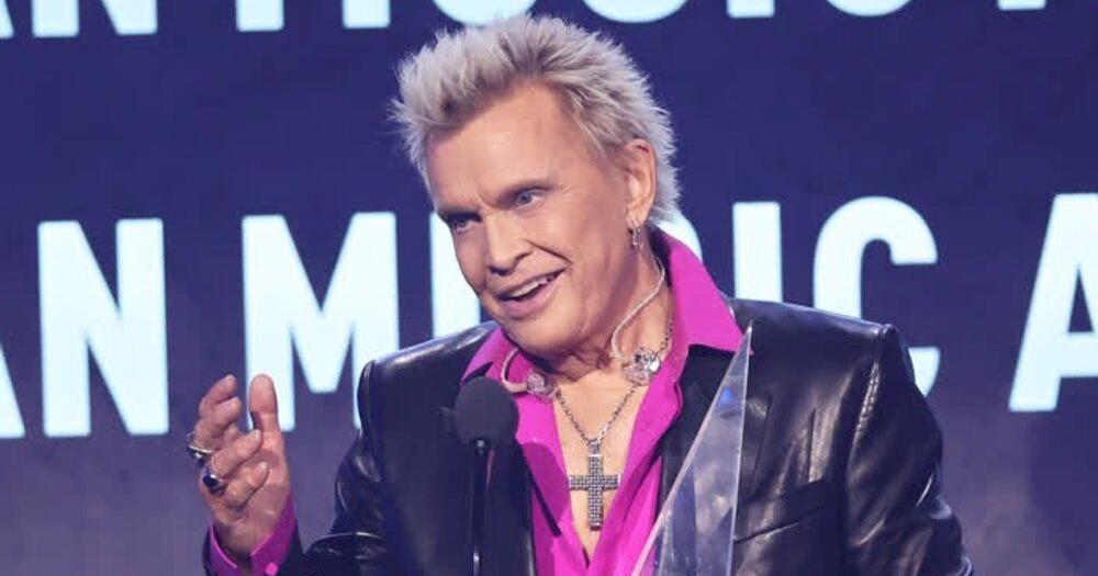 Billy Idol lights up AMAs stage with emotional speech