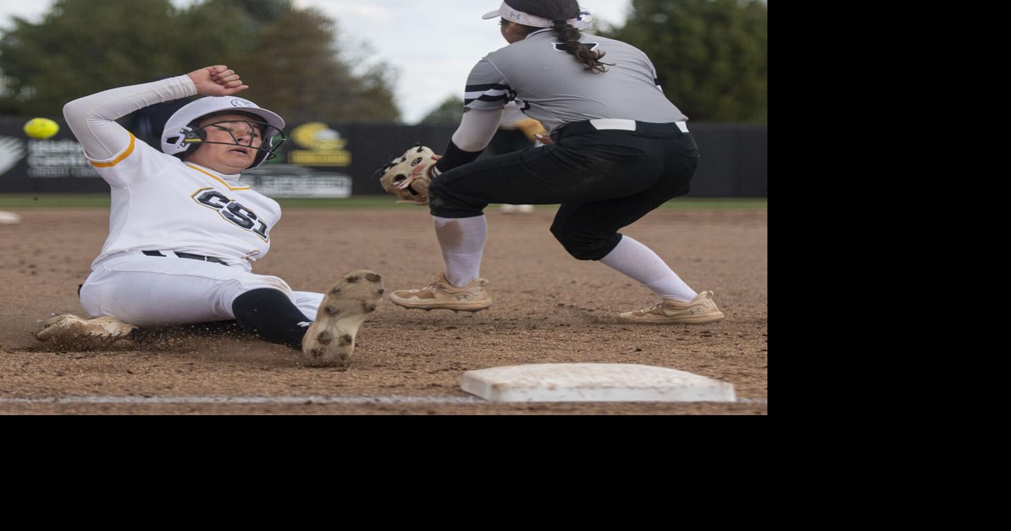 CSI softball sweeps doubleheader, CSI baseball drops two