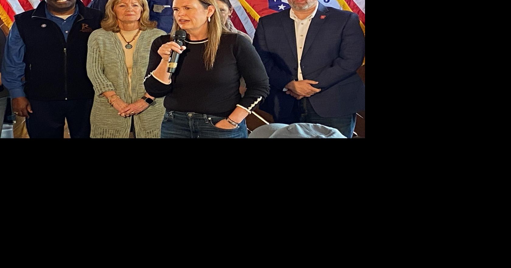 Gov. Sanders spends Thursday visiting Magnolia | Local News ...