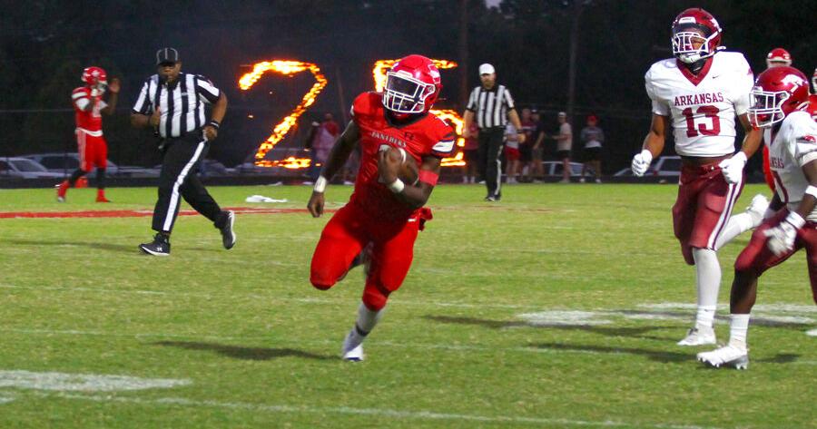 Magnolia wins Homecoming game against Arkansas High | School Sports ...