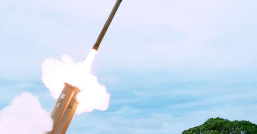 Aerojet Rocketdyne produces 1,000th combined rocket booster and control ...