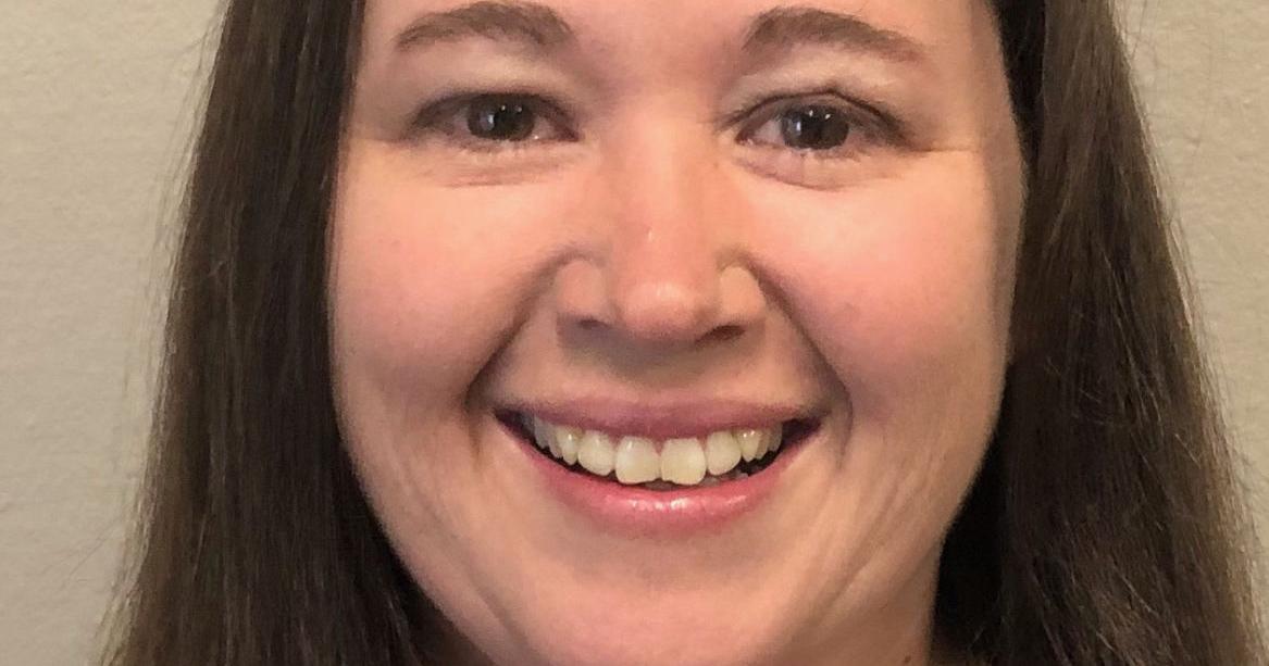 Peoples Bank honors Emily Hampton | Business | magnoliareporter.com