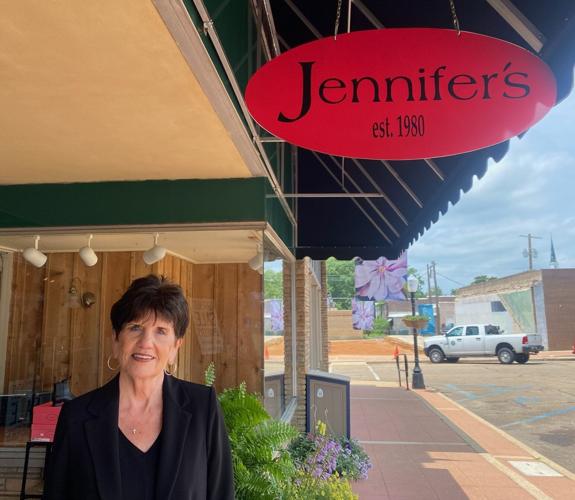 Jennifer Hubbard boxing up 44 years of retailing on Magnolia Square ...