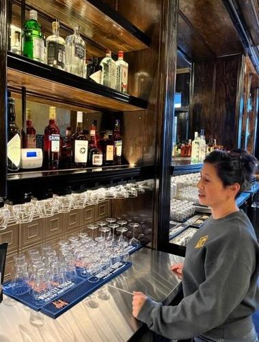 Lefty's brings a taste of the Roaring 20s to the Magnolia Square ...