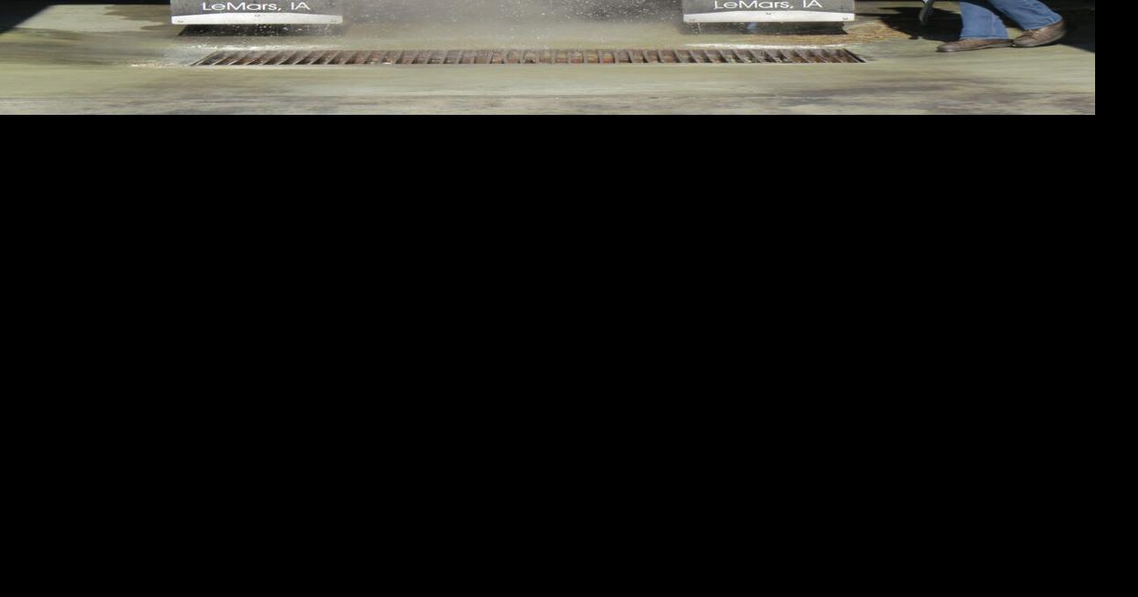 Big rig parking shortage hits home | Local News | mankatofreepress.com