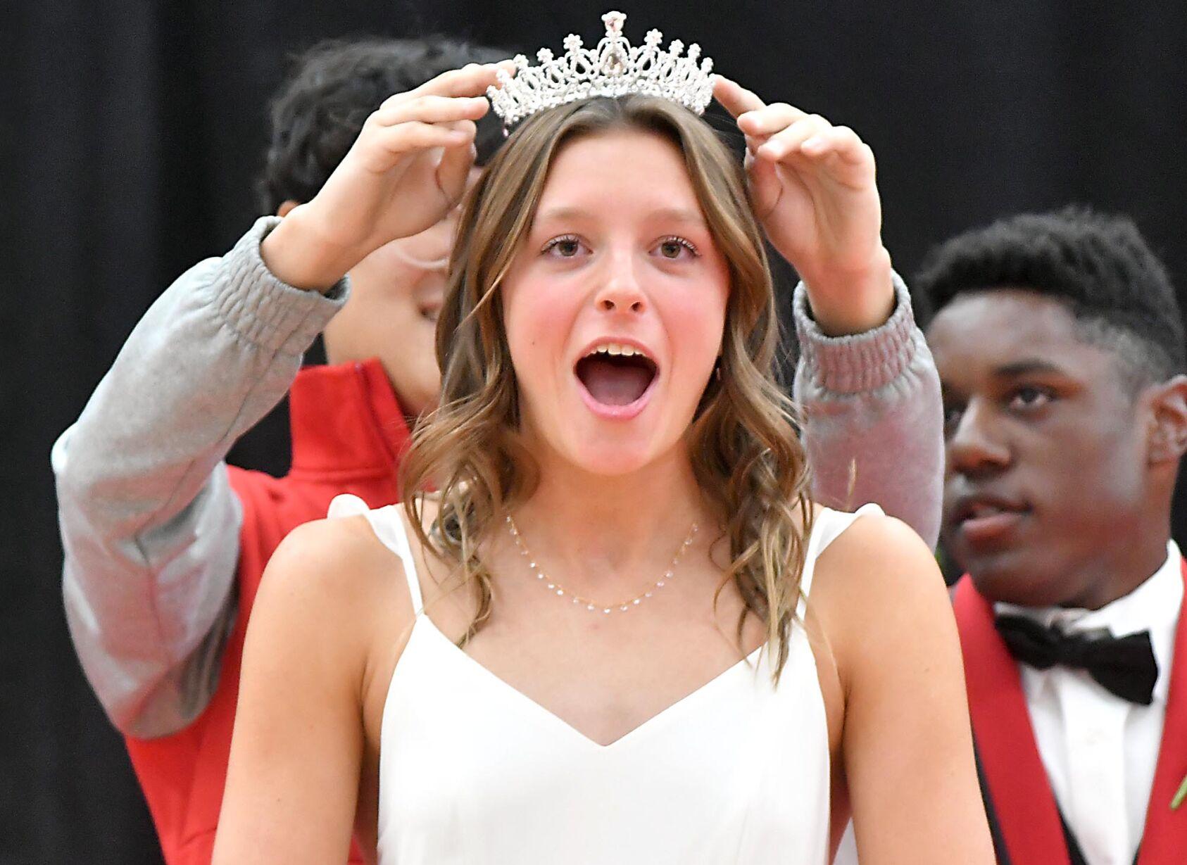 PHOTOS: Mankato West crowns homecoming queen | Photos ...