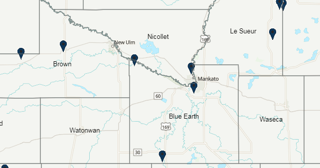 Bear and cub spotted north of Mankato | Local News | mankatofreepress.com