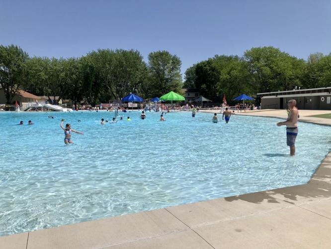 Families enjoy fun in the sun on North Mankato Swim Facility’s opening ...