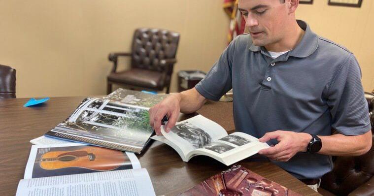 Daniel Wile of Meridian pens book about bluegrass legend | Lifestyles ...