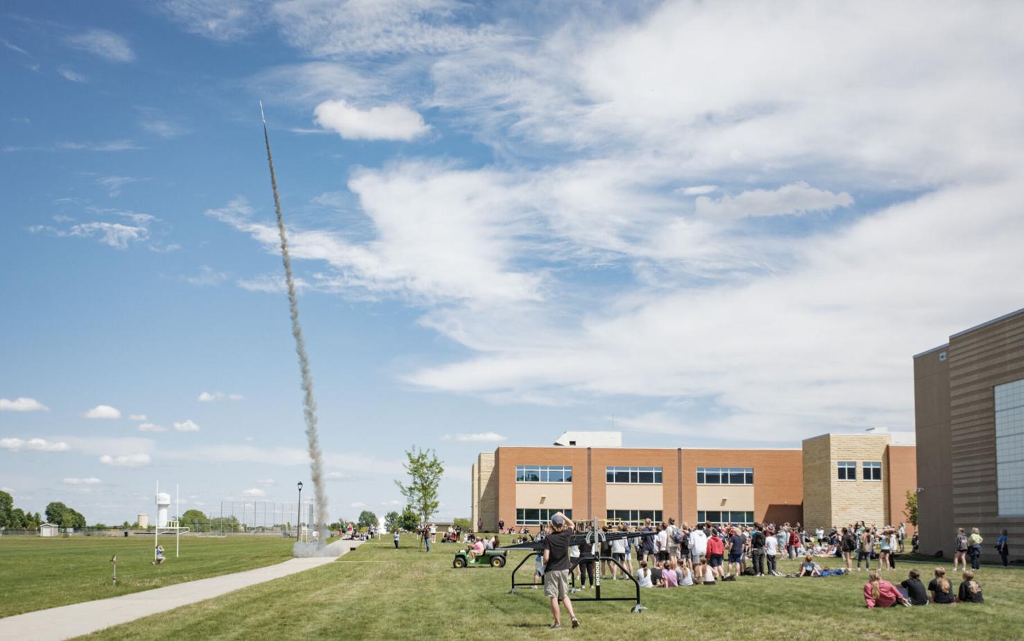 One final ride: St. Peter HS aerospace club founders launch last ...