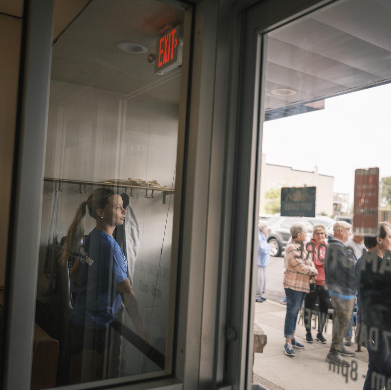 Sweet as pie: New Dam Store opens to appreciative crowds | Local News ...