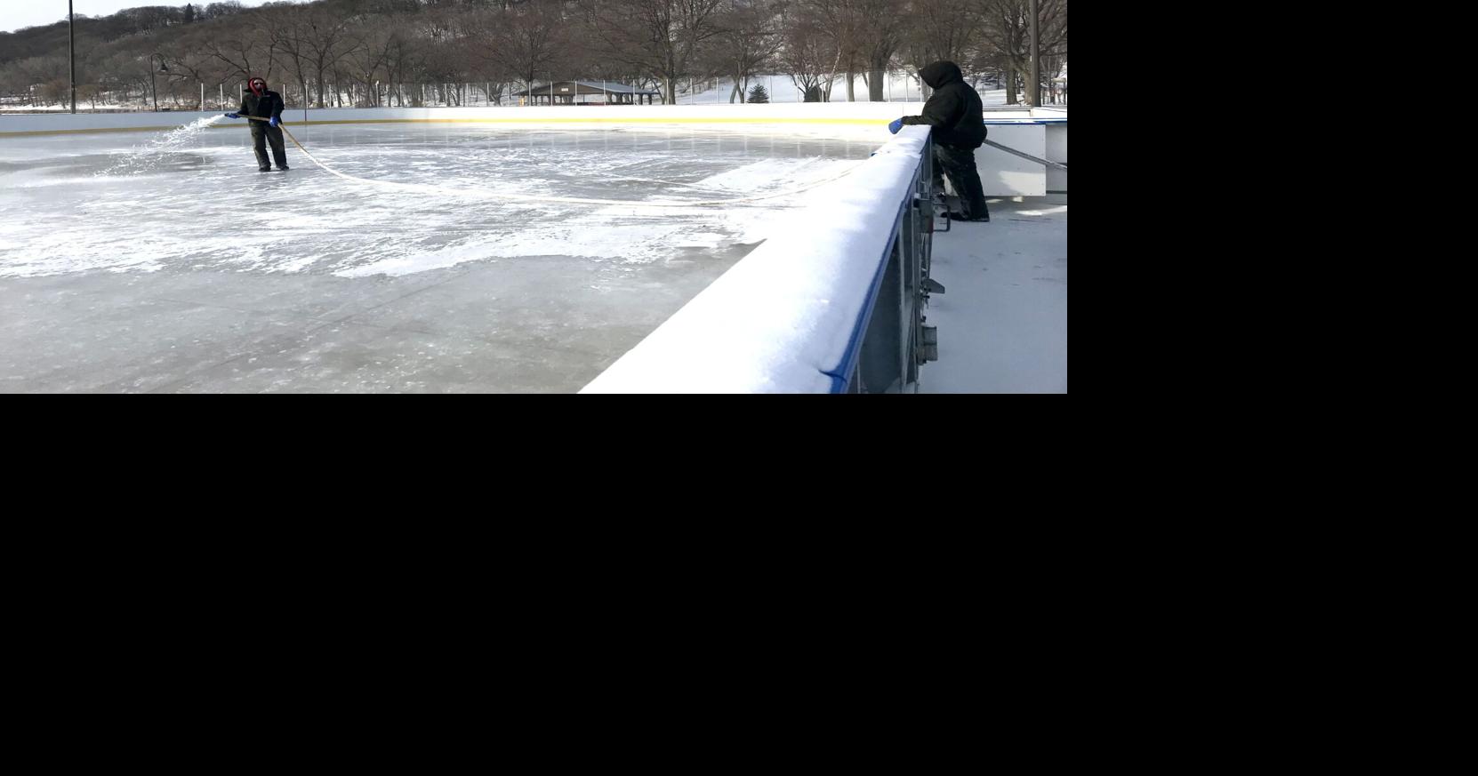 Cities begin flooding ice rinks behind schedule | Local News | mankatofreepress.com