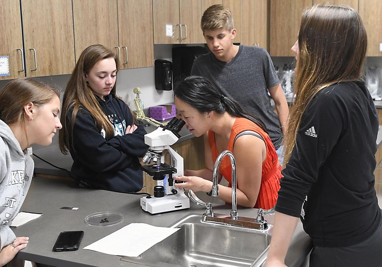 New biomedical classes provide real-world experiences and college ...