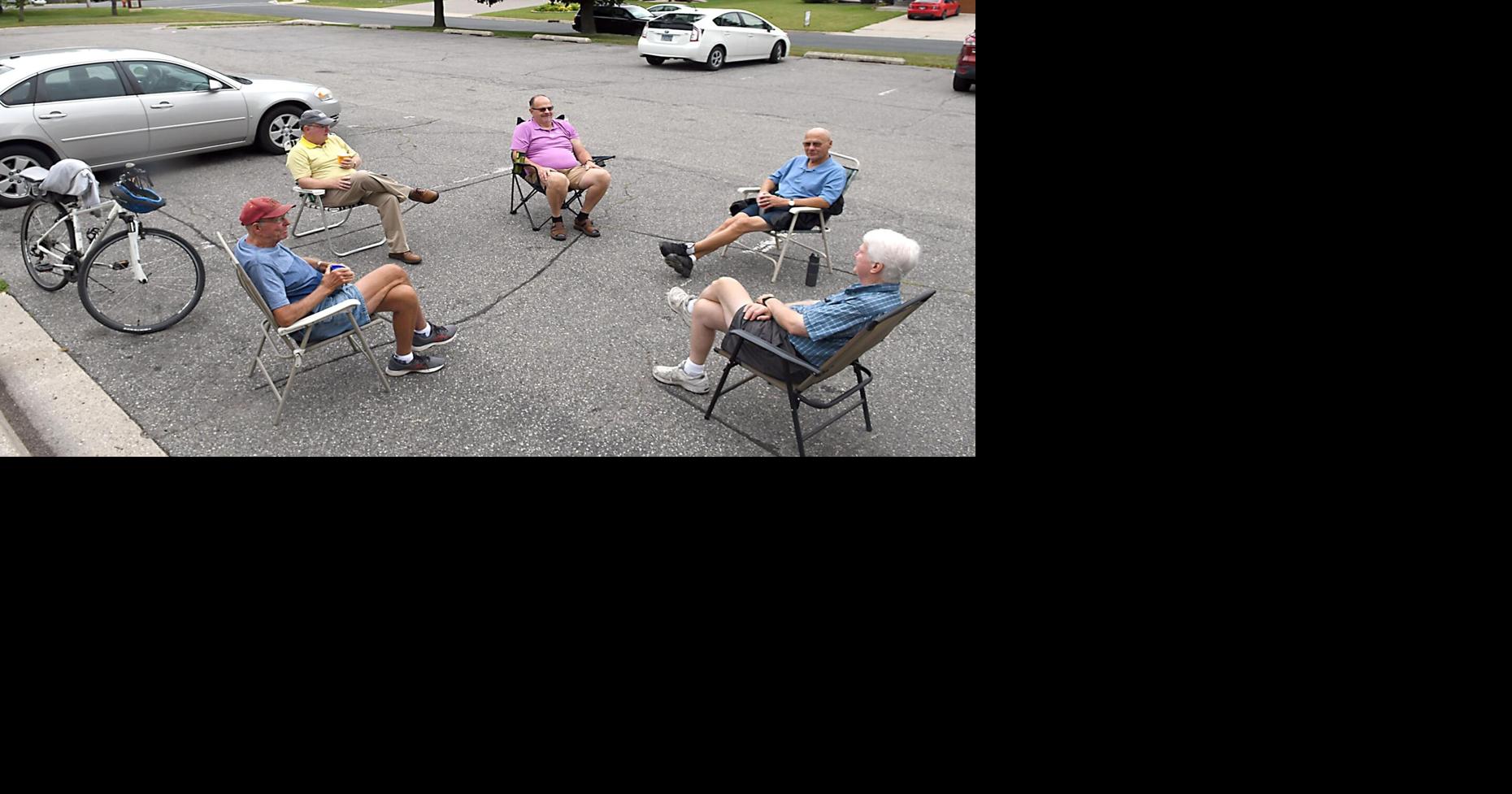 Socially distanced coffee | Local News | mankatofreepress.com