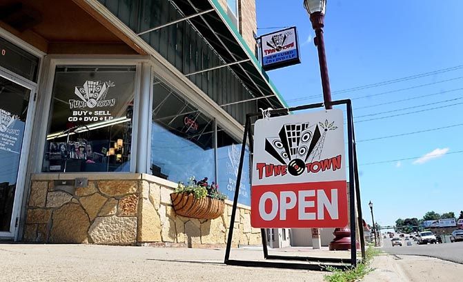 Tune Town at home in Old Town | Local News | mankatofreepress.com