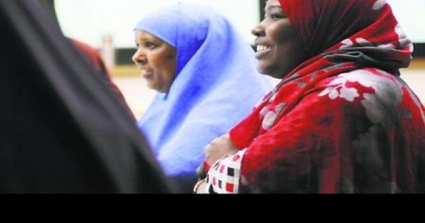 Somali mom getting education at Lincoln | Local News | mankatofreepress.com