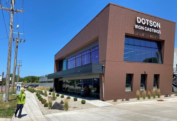 Dotson strike: 80 union employees walk out at Mankato foundry | Local ...