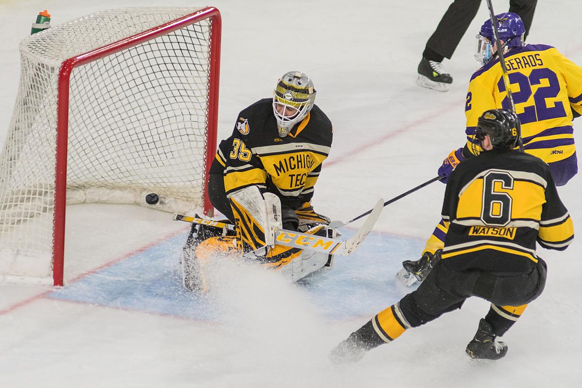 PHOTOS: Mavericks Sweep Michigan Tech | MSU men's hockey ...