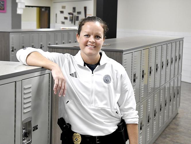 Local school resource officers describe a day in the life | Local News | mankatofreepress.com