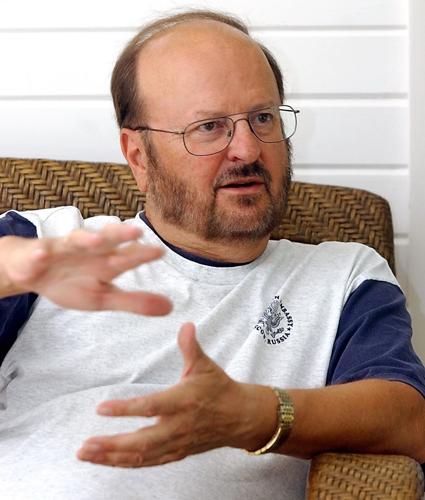 Working under attack | Local News | mankatofreepress.com