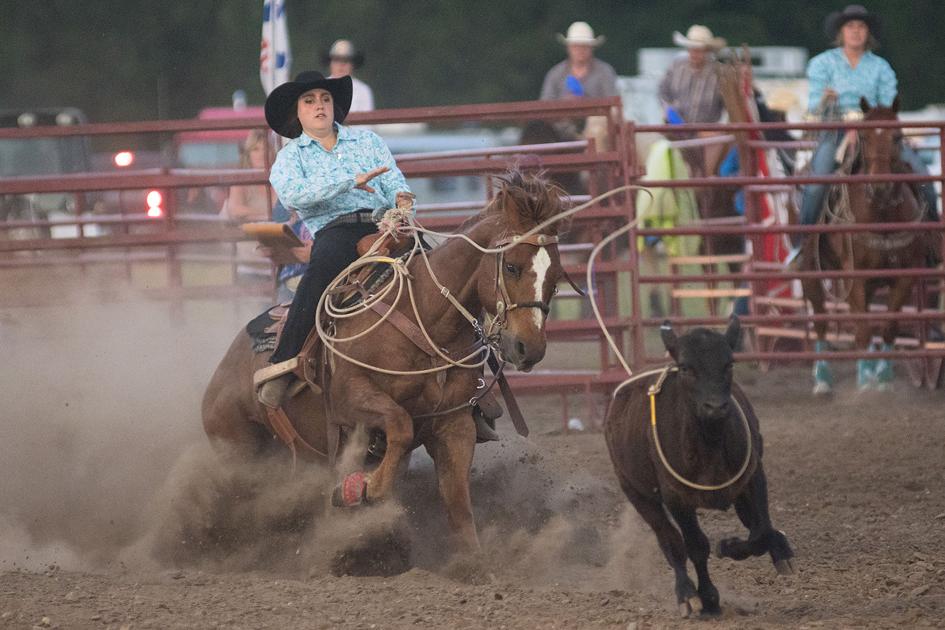 High schoolers show their skills at St. Peter rodeo | News ...