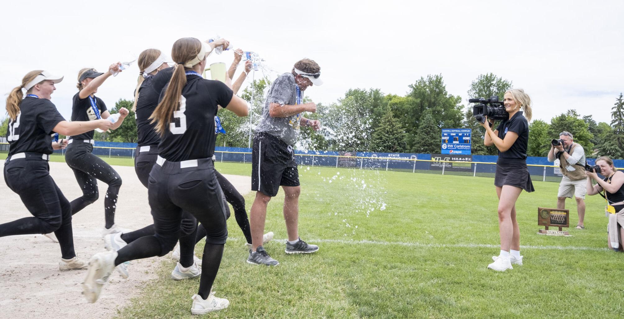 Magers, Madson receive state honors | Local Sports | mankatofreepress.com