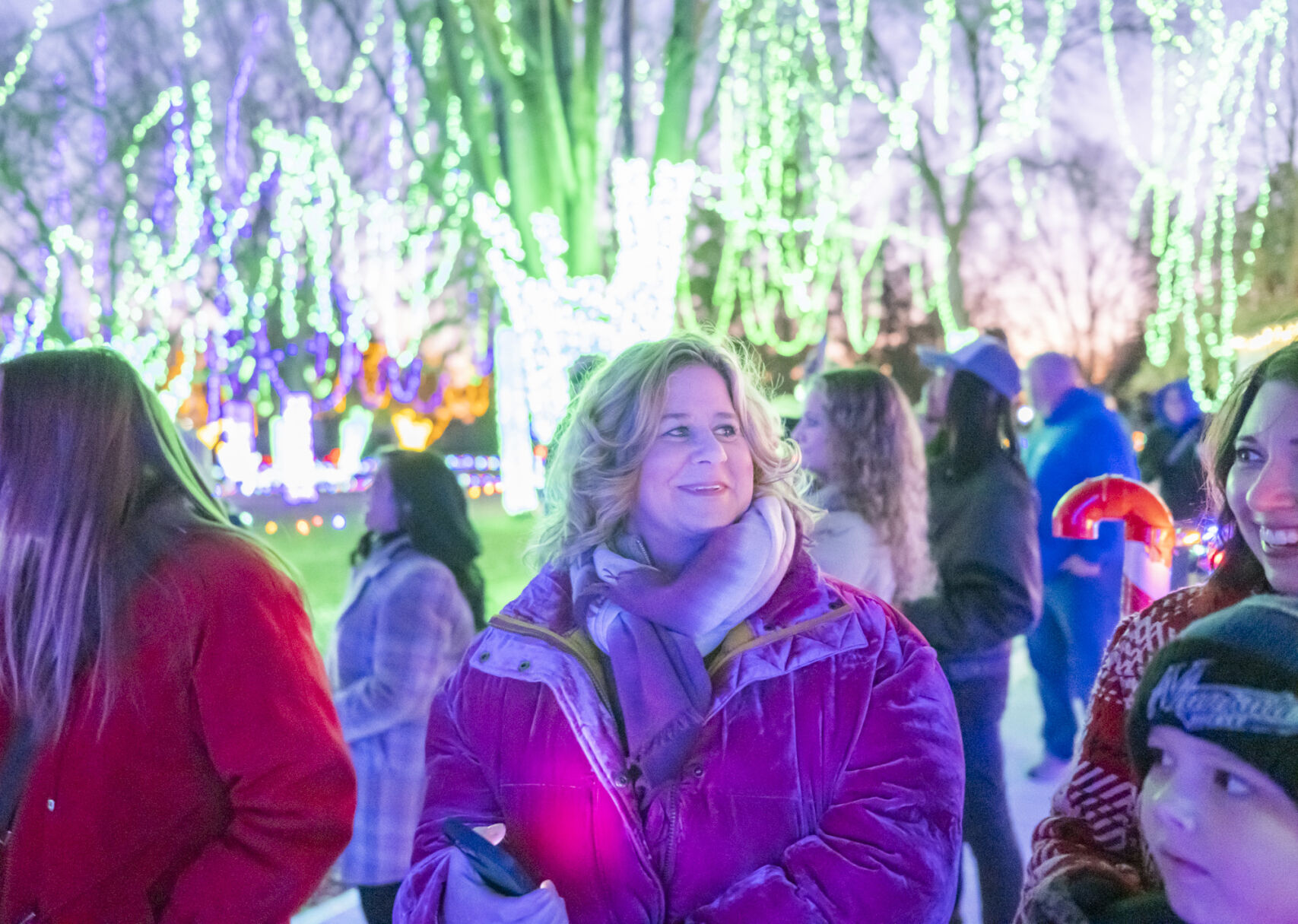 PHOTOS: Kiwanis Holiday Lights preview | Local News | mankatofreepress.com