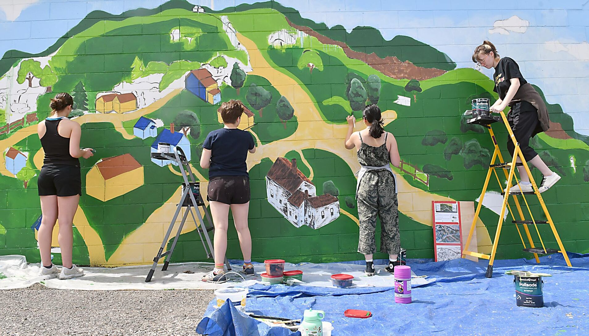Artists complete Betsy-Tacy inspired mural | Local News ...