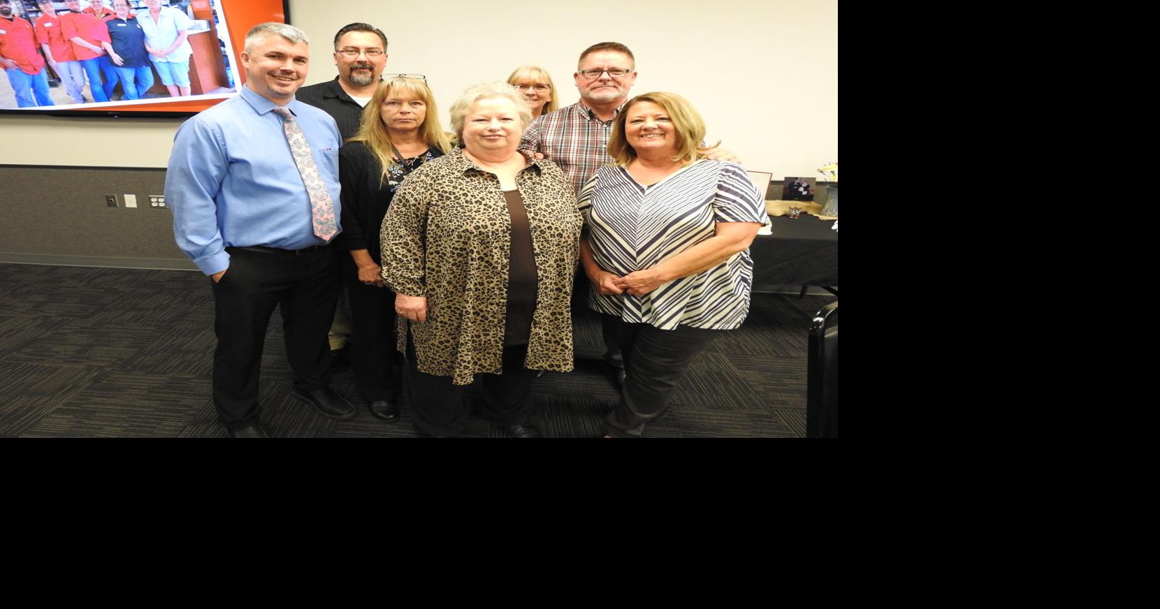 Kathy Barnard retires from Casey's | Family Living | marysvilleonline.net