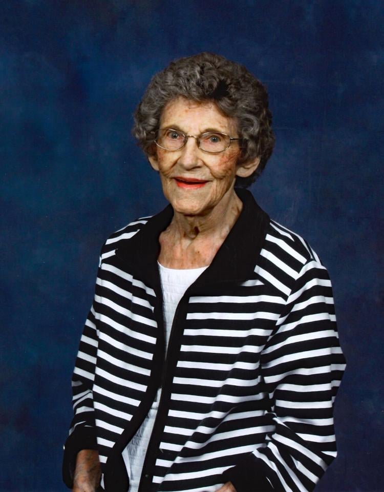 DARLENE R. HOLLE | Obituaries | marysvilleonline.net